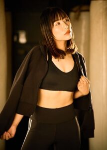 PERFORMER | b-monster（ビーモンスター） 暗闇ボクシング・フィットネス