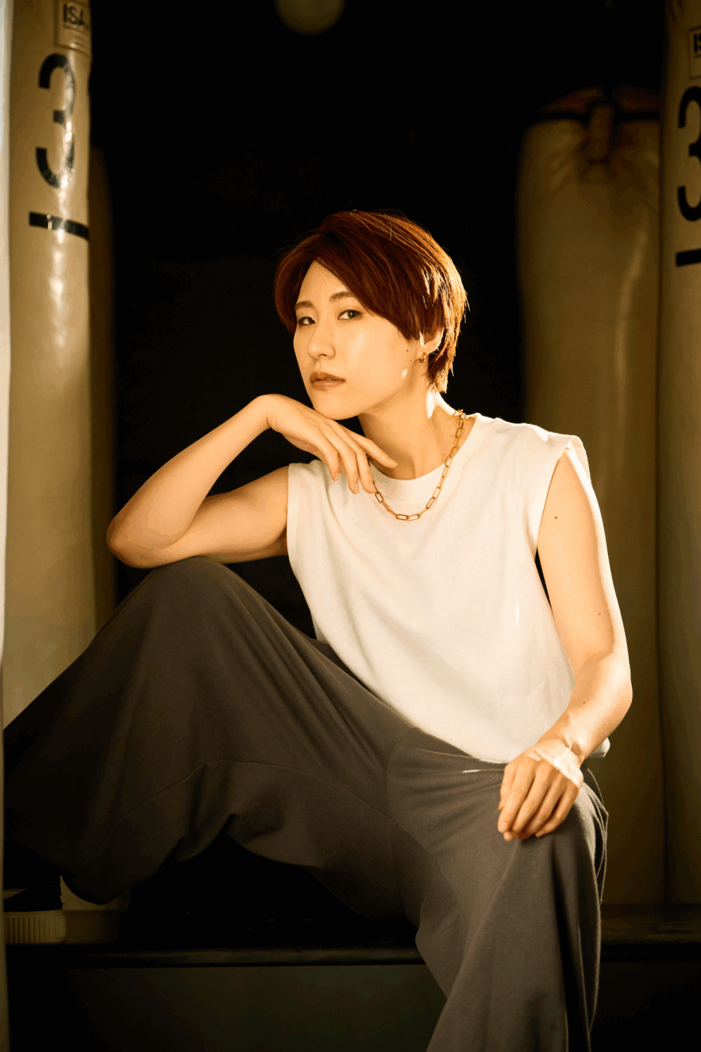 PERFORMER | b-monster（ビーモンスター） 暗闇ボクシング・フィットネス